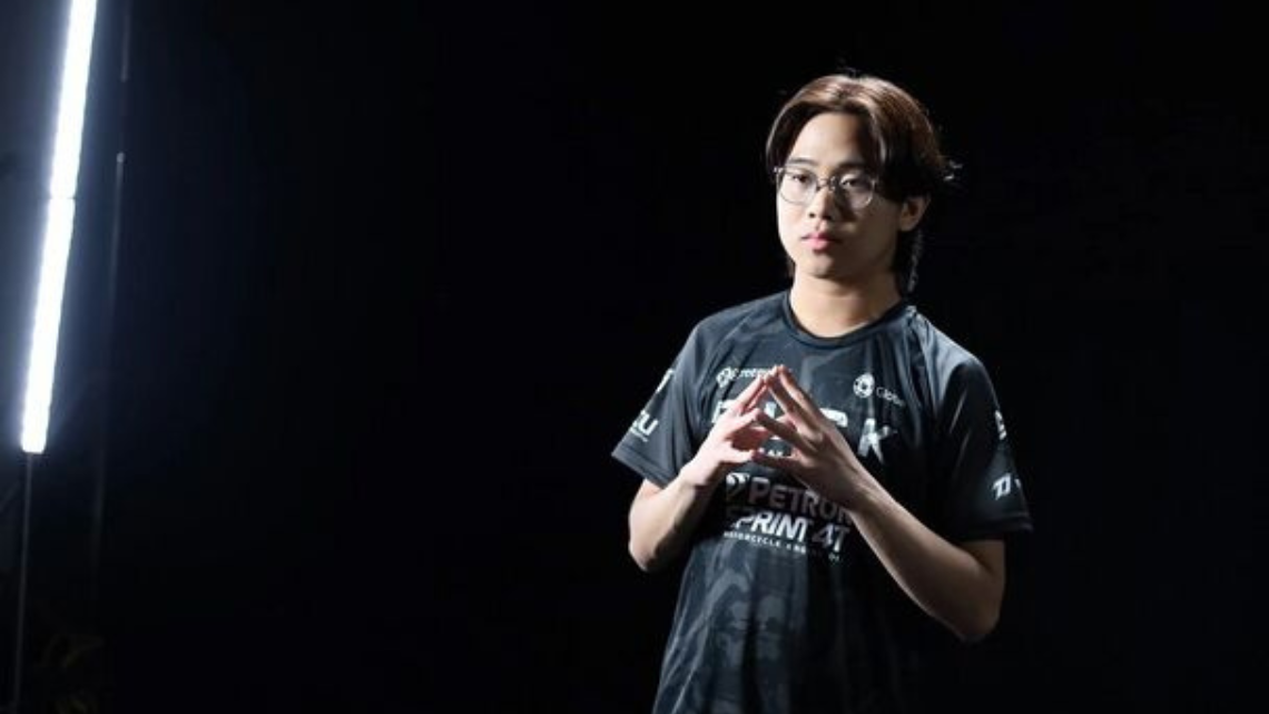 Edward Also Leaves Blacklist International - ALL-STAR