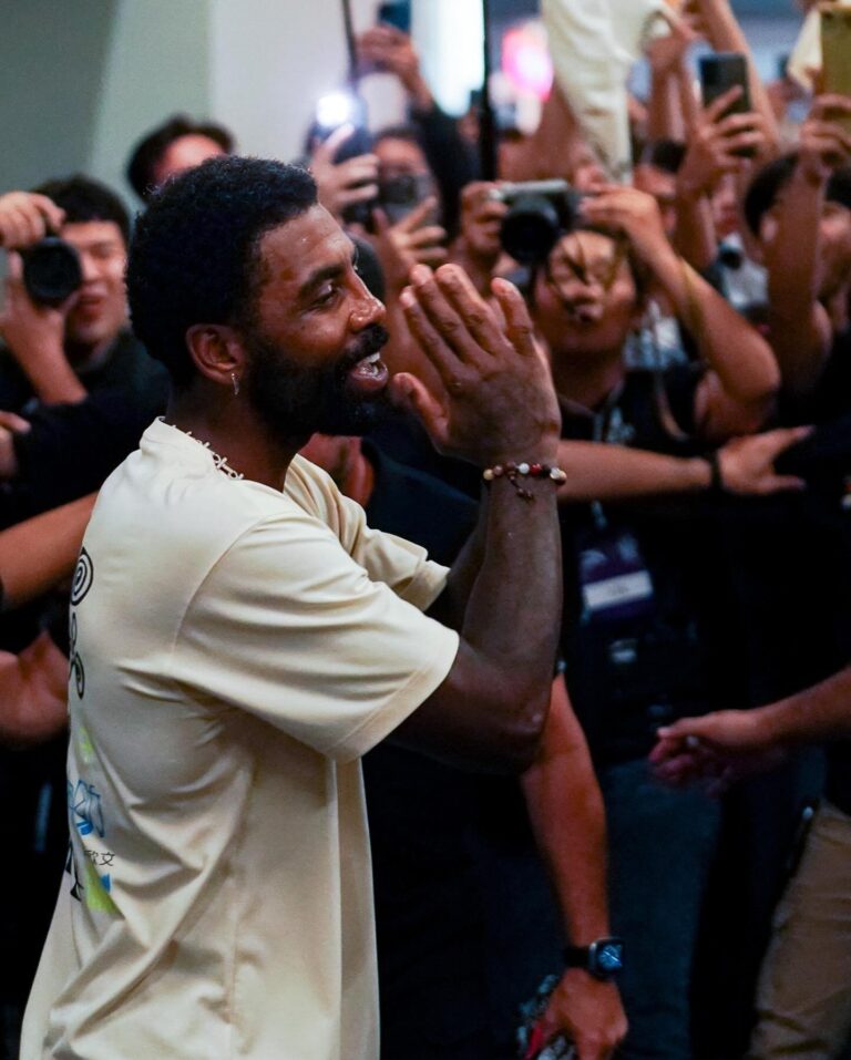 LOOK: Kyrie Irving Debuts Collection at Anta's Show in Thailand - ALL-STAR